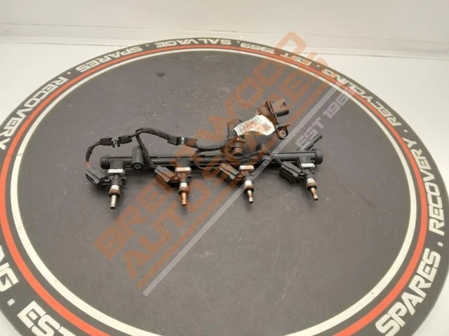 VOLKSWAGEN T-ROC 2019 Mk1 Fuel Injector Rail 2.0 Petrol 06l971627m ...