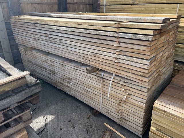 NEW ~ TIMBER / Wooden Scaffold Boards / Planks ~ 32mm x 200mm x 3m £14. ...