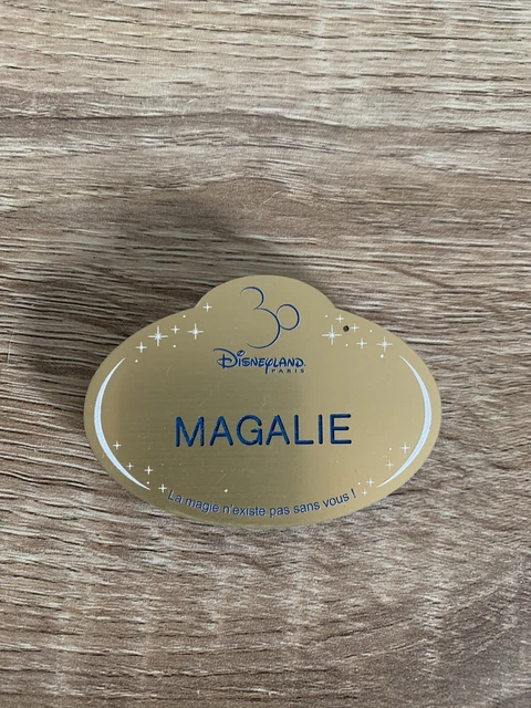 NAME TAG CAST Member Disneyland Paris EUR 12,00 - PicClick FR