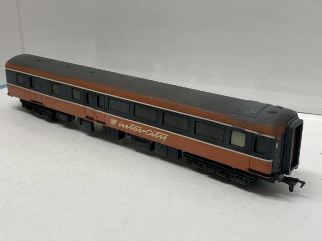 AIRFIX MK2D BRAKE Coach Resprayed Irish Rail Intercity Livery Weathered ...