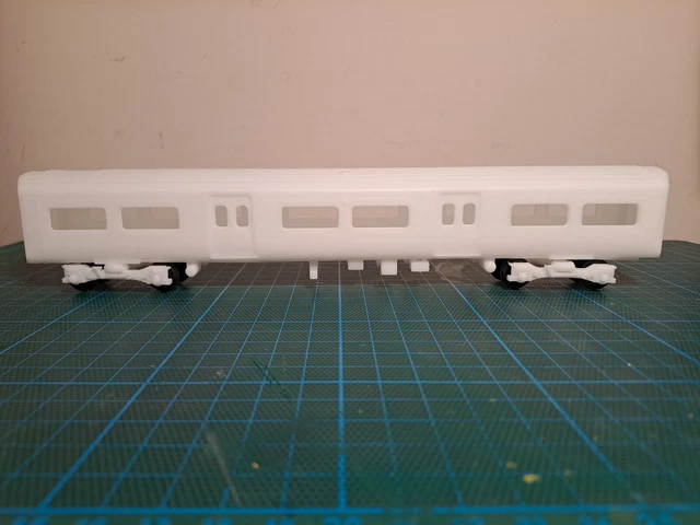 BRITISH RAIL CLASS 210 TCO Centre Coach by CMAC Model Railways OO Gauge ...