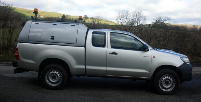 2015 TOYOTA HILUX Active Extra Cab Pick Up 2.5 D-4D 4WD 144 PICK UP ...