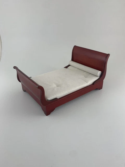 THE DOLLS HOUSE Emporium Mahogany Sleigh Bed, 1:12th Scale £8.66 ...