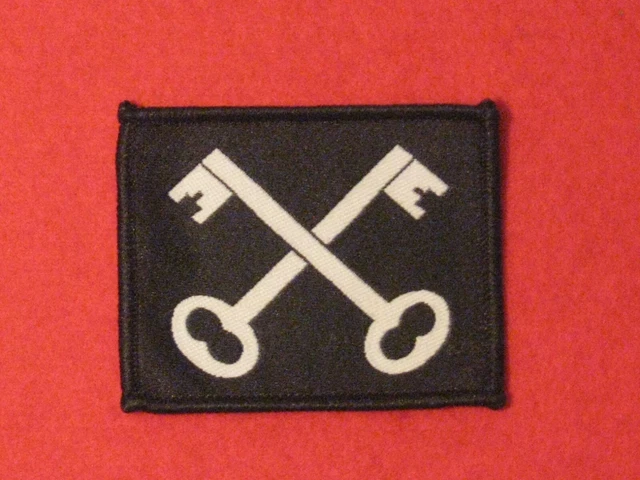 BRITISH ARMY WW2 2Nd Infantry Division Formation Badge Crossed Keys ...