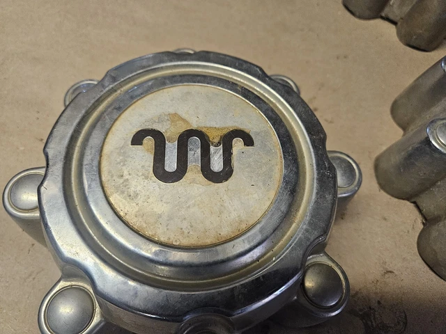 03-07 FORD F250 Super Duty King Ranch Set Of 4 Chrome Center Caps $121. ...