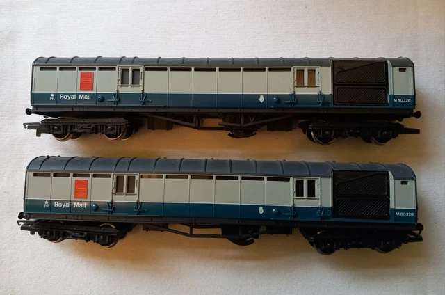HORNBY TPO R416 br mail coach blue and grey x2 oo gauge G/C both ...