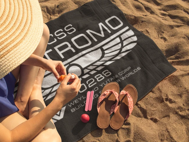 ALIENS USCSS NOSTROMO Bath Towel Weyland Yutani Xenomorph M41A Pulse ...