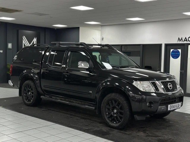 NISSAN NAVARA 3.0 dCi V6 Outlaw Auto 4WD Euro 5 4dr 2014 £9,995.00 ...
