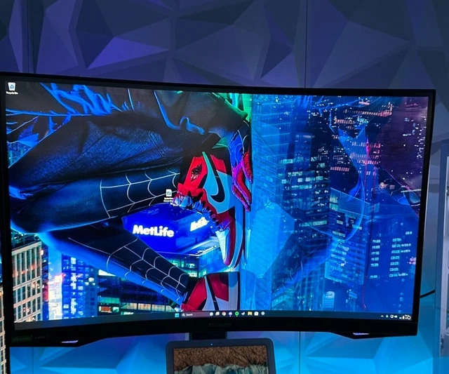 SAMSUNG ODYSSEY G7 27" Wide-QHD Curved Gaming Monitor Without Stand £ ...