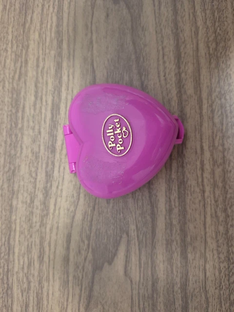 VINTAGE POLLY POCKET 1993 PRECIOUS PUPPIES PET PARADE Compact COMPLETE ...