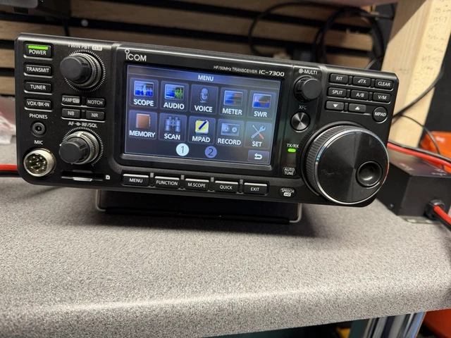 ICOM HF/50MHZ SSB/CW/RTTY/AM/FM 100W Base IC Transceiver 7300 GREAT! £ ...