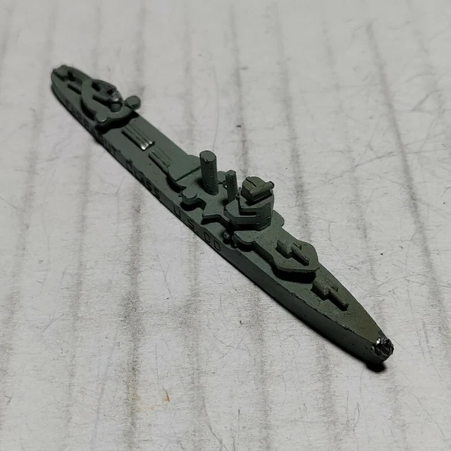 VINTAGE 1/1200 SCALE Ww2 Cruiser Battleship Boat Ship Model Farragut Cl ...