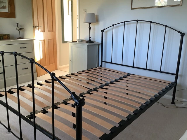 BLACK METAL DOUBLE Bed Frame ( Frame Only ) £37.10 - PicClick UK