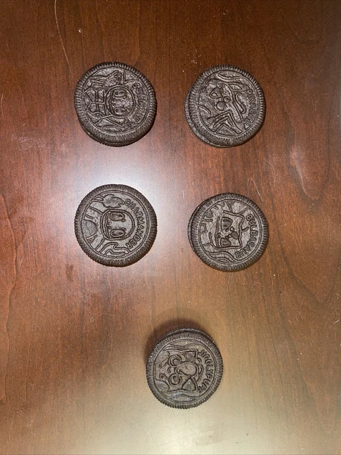 RARE POKÉMON OREO Bundle: Bulbasaur, Charmander, Squirtle, Pikachu ...