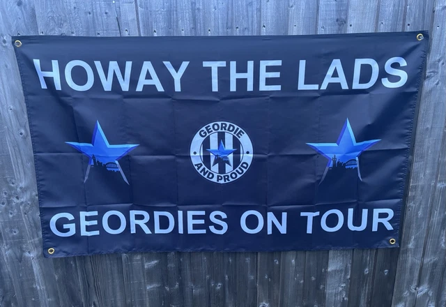 NEWCASTLE FLAG - Toon Toon Army 5ft x 3ft Newcastle Wembley Flag ...