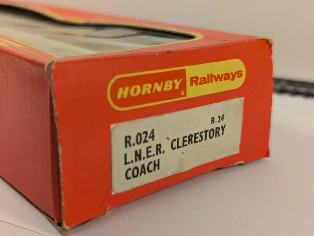 HORNBY RAILWAYS R024 OO Gauge LNER Clerestory Coach - Boxed £18.00 ...