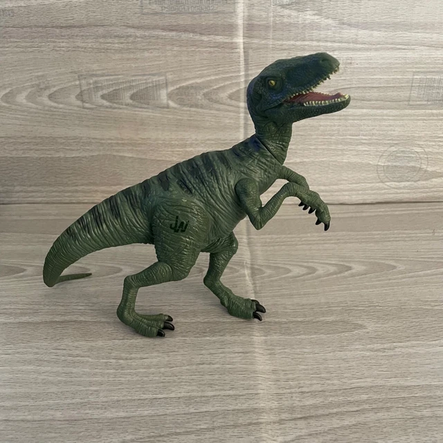 JURASSIC WORLD HASBRO Velociraptor Raptor Charlie Posable Limbs 2015 £9 ...