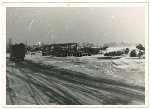 ORIG. FOTO FLUGZEUG Wrack in Russland 1942 ua Messerschmitt Bf 109 EUR ...