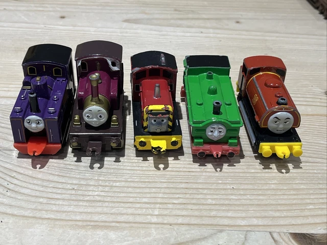 THOMAS THE TANK Engine Godred, dame, 16, trains canard et salés EUR 8 ...