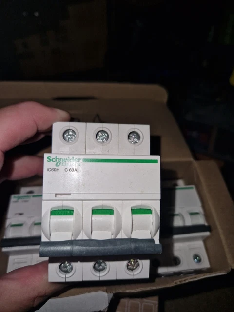 SCHNEIDER MCB C63 Amp Acti9 iC60H Type C63A Triple Pole 3 Phase Breaker ...