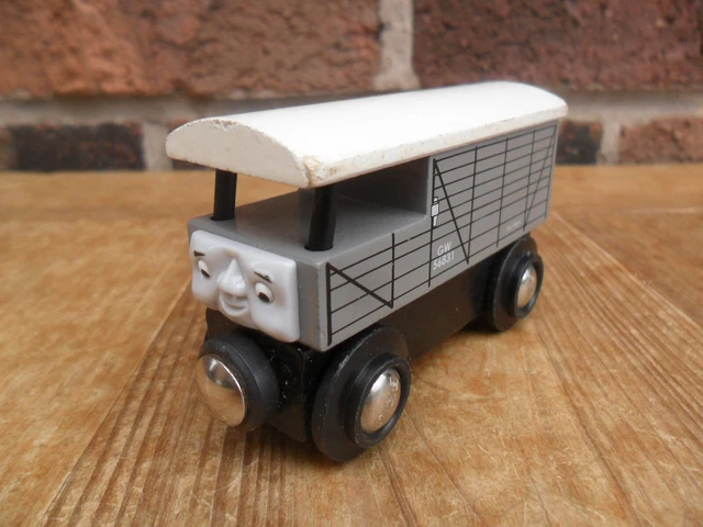 THOMAS TANK ENGINE & Friends Wooden Train - TOAD - BRIO - POST ...