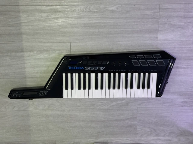 ALESIS VORTEX WIRELESS MK1 - USB/MIDI Wirless keytar controller w/ box ...