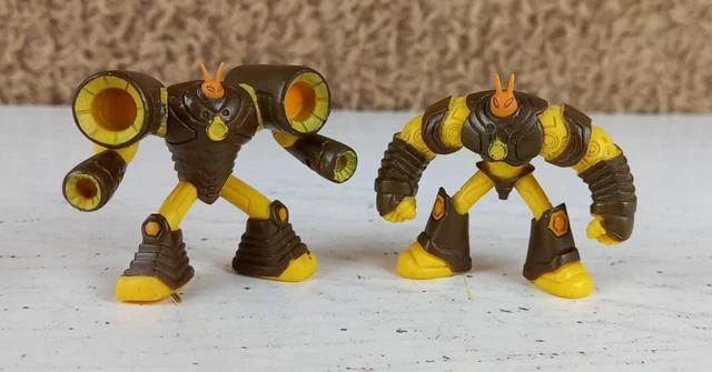 2 X PANINI XENOX SPACE WARRIORS 1.75" PVC Mini Figures £7.49 - PicClick UK