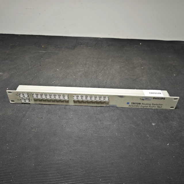 PHILIPS TRITON ROUTEUR Switcher AES/EBU 16x2 - Pour Pièces/Réparation ...