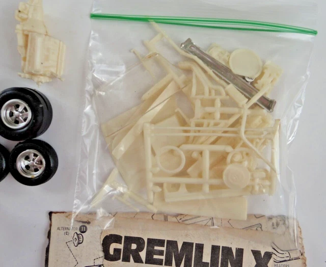 AMC 1:25 SCALE AMX Gremlin X Model Kit Started No box or Decals EUR 22 ...