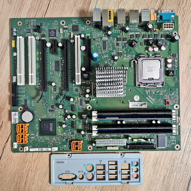 FUJITSU SIEMENS M460 W26361-W1611-X-02 W26361-W1611-Z4-02-36 D2608-A11 ...