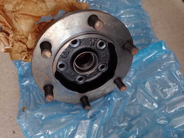 BRAND NEW GENUINE ford transit mk4/5 6 stud front hub, £260.72 ...