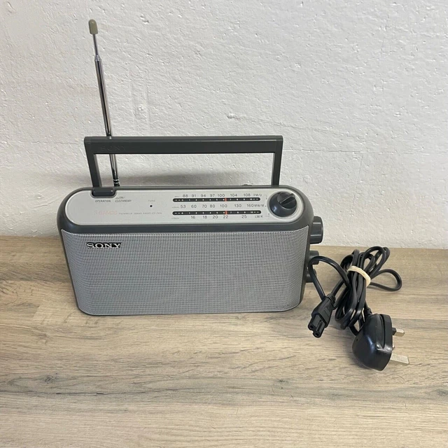 RADIO PORTABLE GRAND Sony ICF-703L FM MW LW Working BON ETAT EUR 30,00 ...
