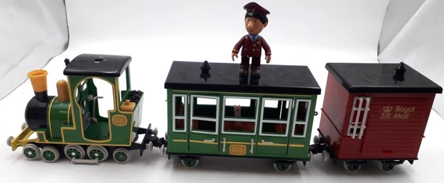 POSTMAN PAT GREENDALE Motorized Rocket Train with Ajay Figure 2005 £9. ...