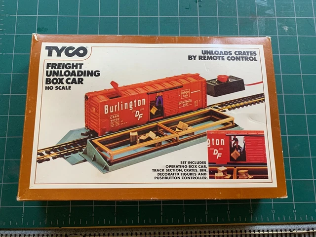 BRAND NEW TYCO HO Scale Freight Unloading box Car Kit with original box ...