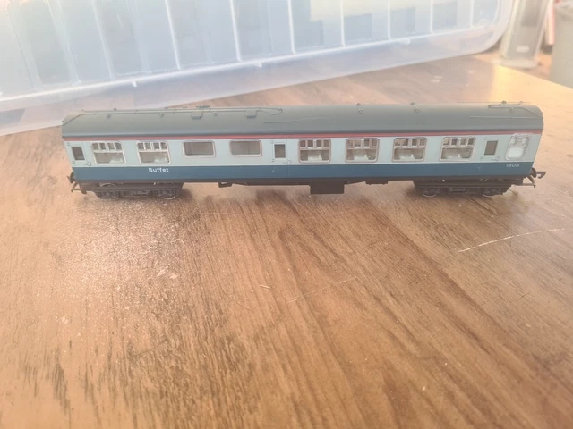 HORNBY R923 BR Mk1 Inter-City Buffet Car Coach 1805 Silver Seal £5.92 ...