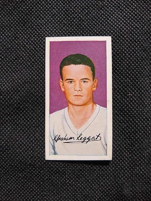 BARRATT A10 FAMOUS Footballers - Graham Leggat - #39 £6.95 - PicClick UK