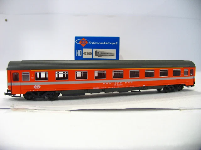 ROCO H0 4236D Schnellzugwagen 1. Klasse der SBB CFF FFS HG 982 EUR 14 ...