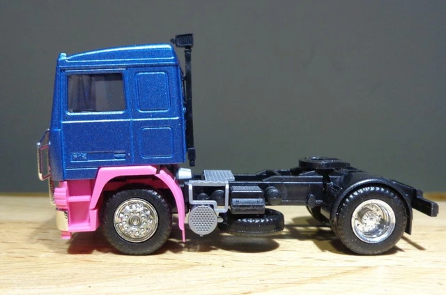 ALBEDO H0 300146 Volvo tractor F12 intercooler new & original packaging ...