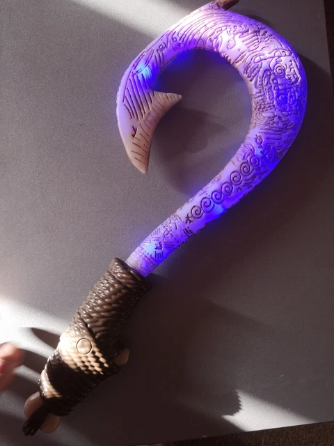 DISNEY’S MOANA MAUI’S Magical Fish Hook Disney’s Moana Cosplay Toy £22. ...