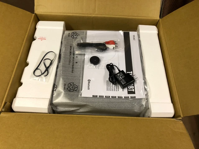 TEAC BELT DRIVE TN-280BT Built-in BLUETOOTH equipped analog turntable ...