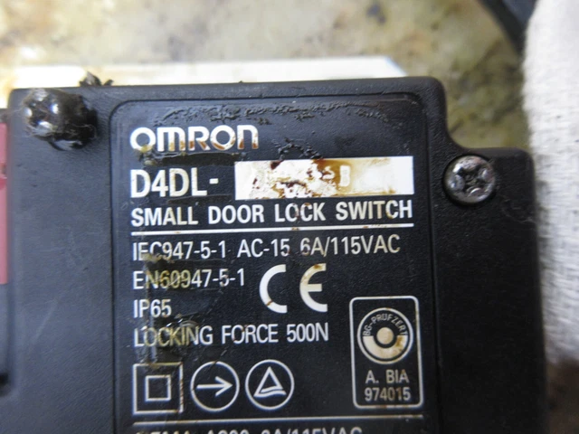 OMRON SMALL DOOR lock switch D4DL IEC947-5-1 EN60947-5-1 $93.35 ...