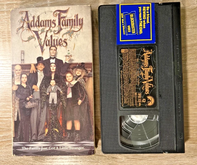 ADDAMS FAMILY VALUES VHS 1993 Comedy Horror Movie Anjelica Huston ...
