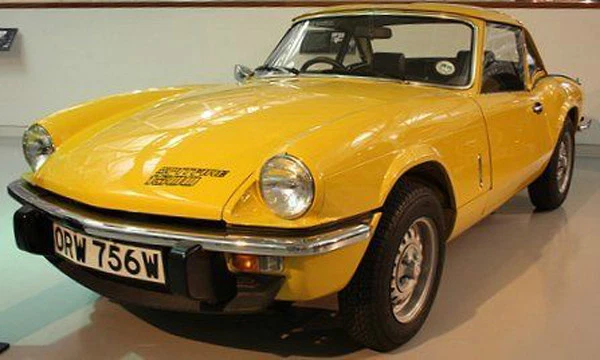 NEW 1975-1981 TRIUMPH Spitfire 1500 Front Hood Bonnet Badge Decal ...