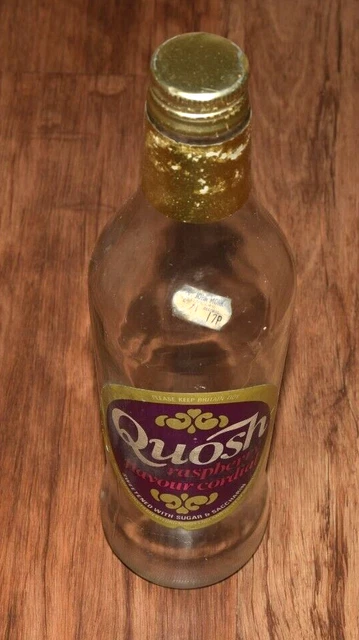 VINTAGE QUOSH SQUASH JUICE GLASS BOTTLE ? 70s 80s Display piece TV FILM ...