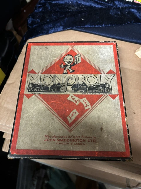 VINTAGE MONOPOLY SET and Playing Board 40s 50s Complete? With Board ...