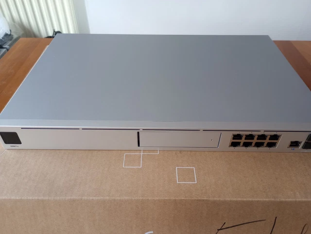 UBIQUITI UNIFI UDM-PRO Dream Machine Pro 1U Rack Mount Appliance £309. ...