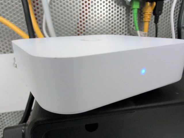 UBIQUITI UNIFI NEXT-GEN Gateway Lite Router (UXG Lite) inklusive ...