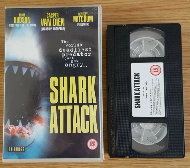 GRANDE BOÎTE SHARK ATTACK (VHS) - Casper Van Dien + Ernie Hudson ...