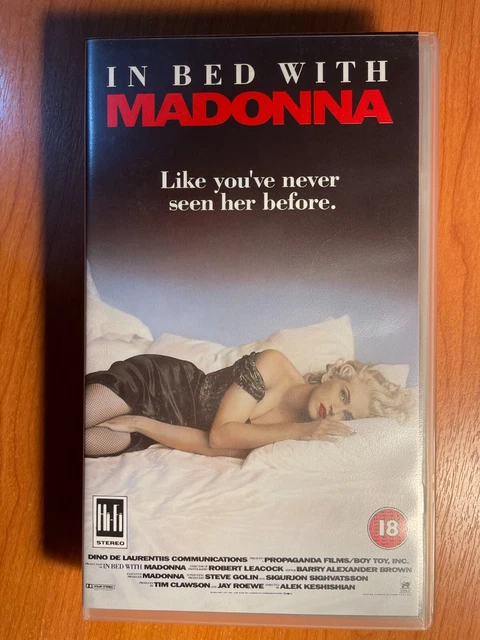 IN BED WITH MADONNA - VHS Video Tape (18) (UK/PAL) - Music on VHS - 1991 £1.49 - PicClick UK