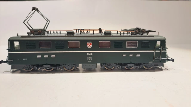 HO (1:87 SCALE) - ROCO 52660 - Swiss SBB electric Ae 6/6 green - DC DCC ...